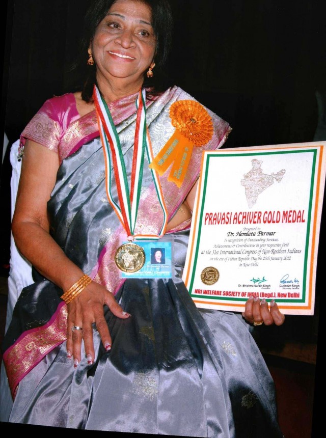 Rev. Dr. HEMLATA S .PARMAR received the PRAVASI ACHIEVER GOLD MEDAL | Jagadish Christian.Com